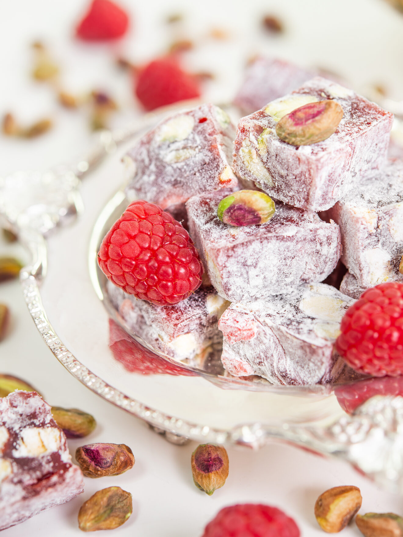 Turkish Delight – Pistachio Raspberry – 10 pcs – Dellisse Gourmet